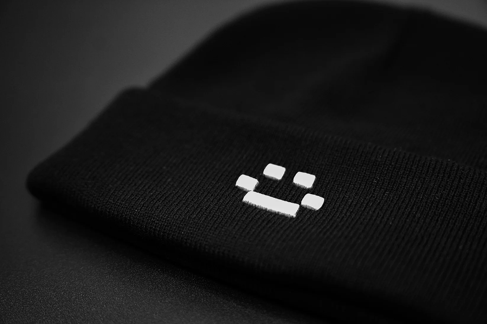 Original Las Nevadas Black Beanie - Shop Quackity
